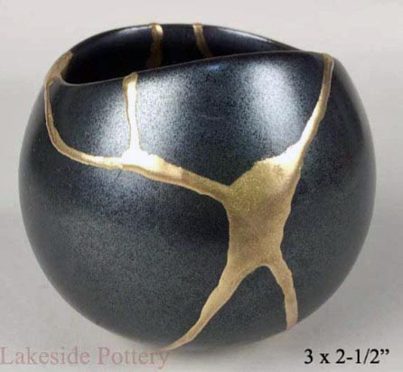 Kintsugi Art Examples | Japanese Method of Pottery Repaired With Gold