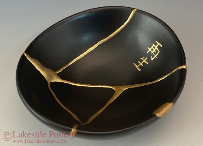 Kintsugi Art Examples | Japanese Method of Pottery Repaired With Gold
