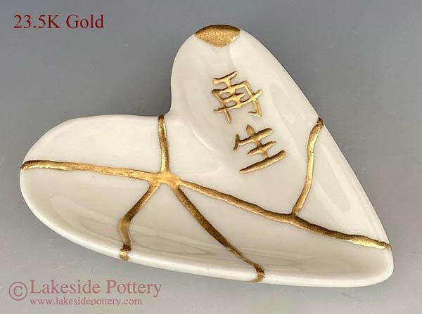 Kintsugi Art Examples | Japanese Method of Pottery Repaired With Gold